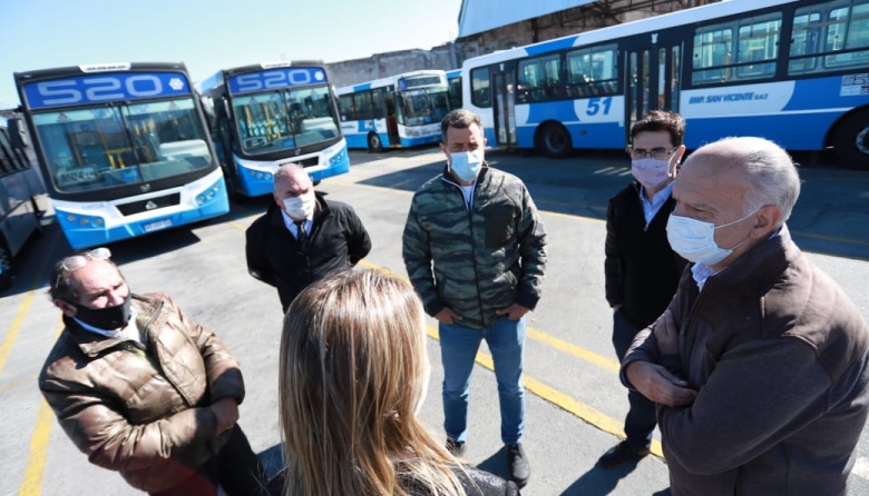 La Línea 520 de colectivos presentó 9 nuevas unidades - Avellaneda Hoy