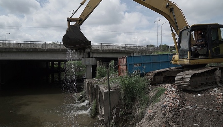 ACUMAR avanza en la limpieza de arroyos críticos de la Cuenca Matanza ...