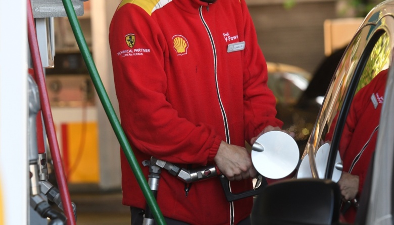Shell y Puma subieron 12,5% promedio el precio de sus naftas y gasoils ...