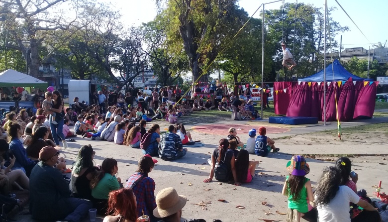 El Club de Circo Kamaj Pacha celebró su 15º aniversario - Avellaneda Hoy